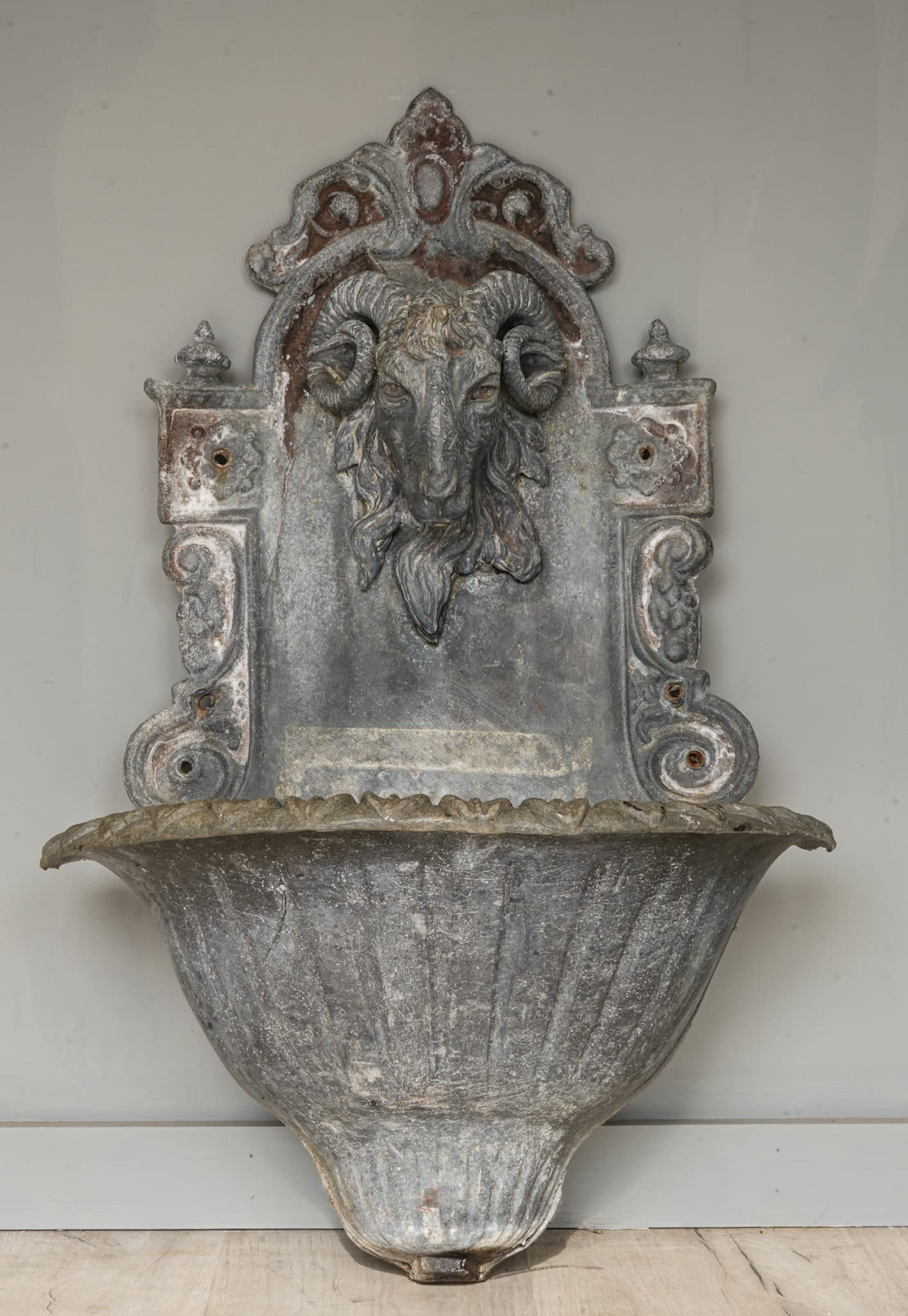 Lead Lavabo style Wall Fountain - DGA by Tina Bird