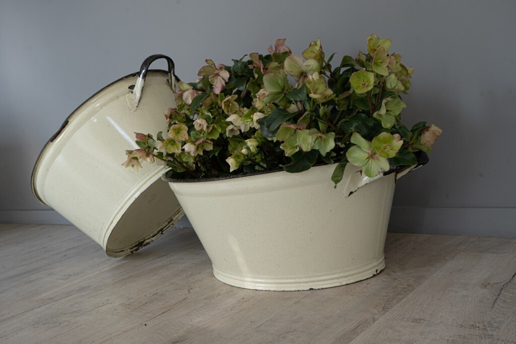 Vintage Cream Pair of Enamel Planters - DGA by Tina Bird